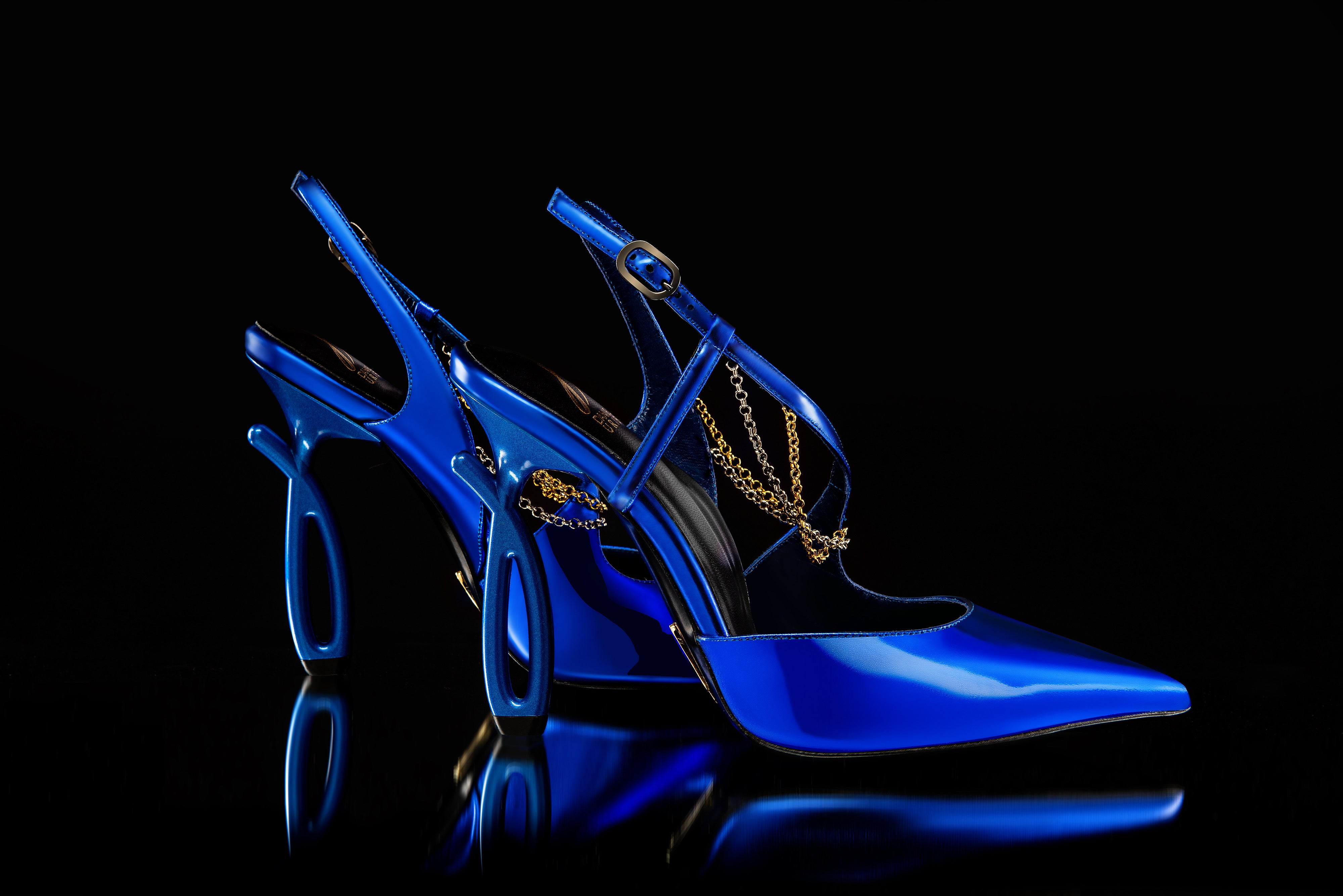 New Arrivals – Daniela Uribe